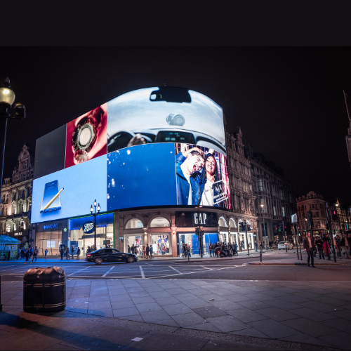 Crafting Targeted Digital Screen Displays for Enhanced Engagement ...