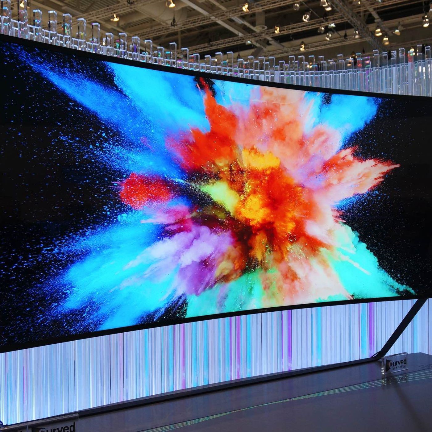 A Buyer’s Guide to Curved LED Screens - Dubai LED Screen