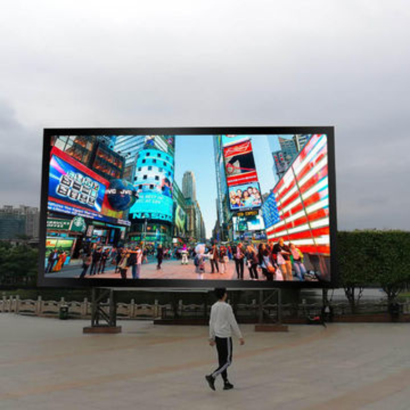 Benefits of Outdoor Digital Signage - Dubai LED Screen